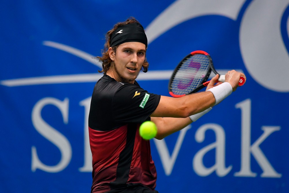 Lukáš Lacko postúpil na Slovak Open do štvrťfinále | SPORTNET